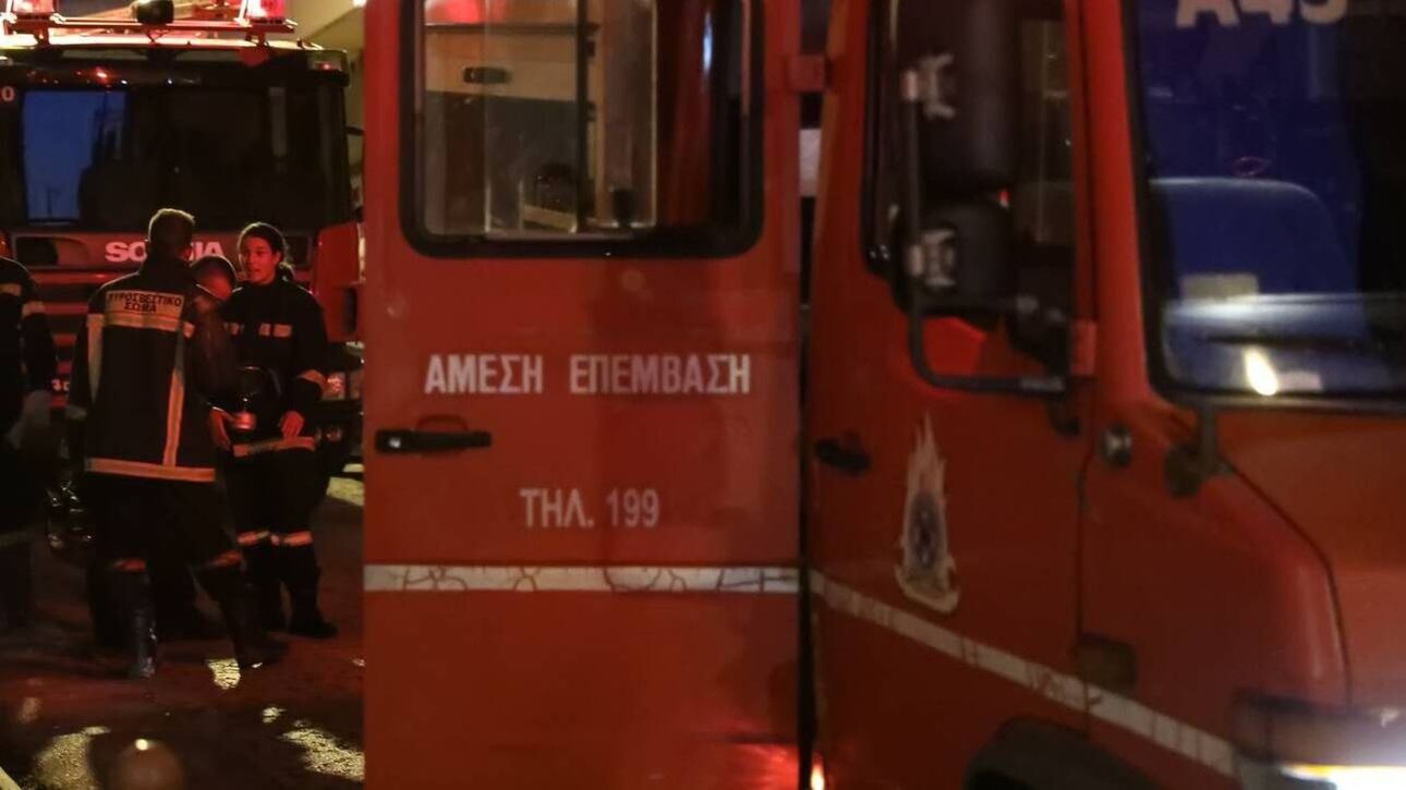 Φωτιά στο ΧΥΤΑ Φυλής - CNN.gr