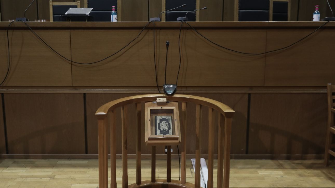 Παρέμβαση της Ένωσης Εισαγγελέων για το συνωστισμό δικαστήρια - CNN.gr