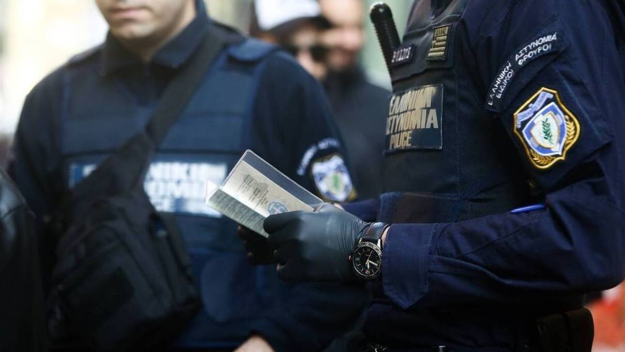 Νεκρός και τρίτος αστυνομικός που νόσησε από κορωνοϊό - CNN.gr
