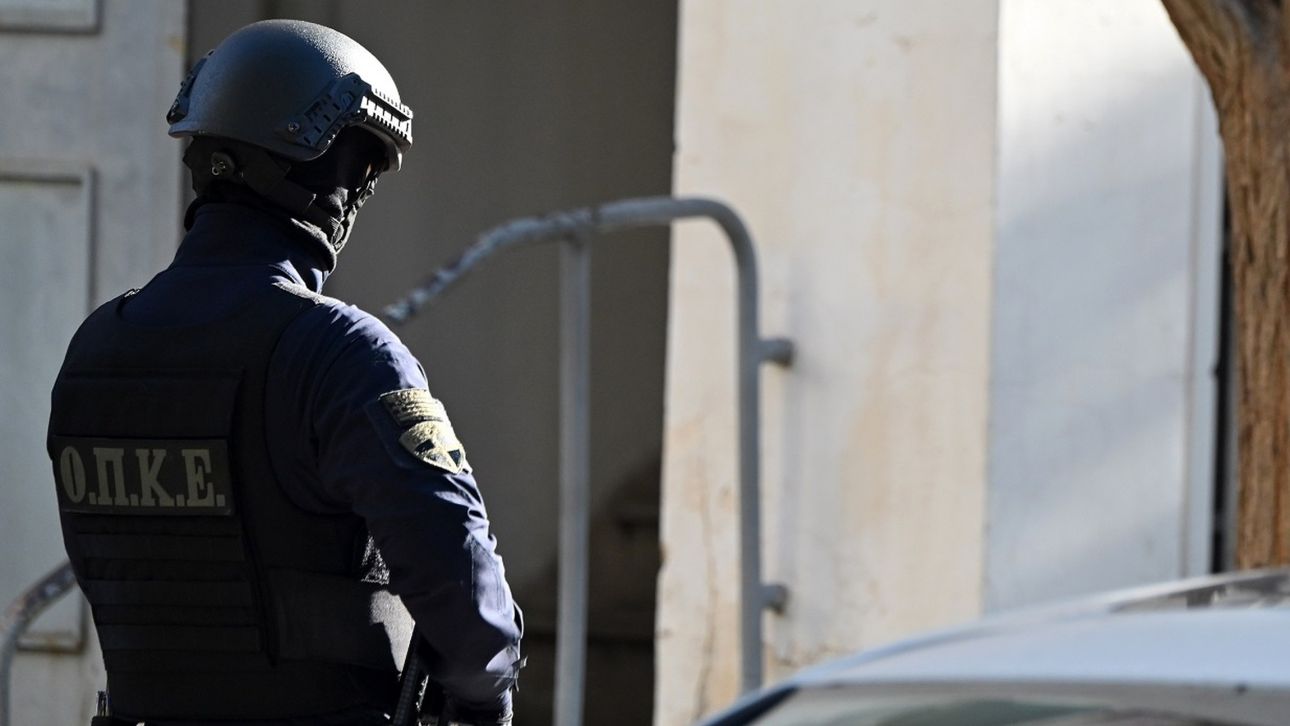 Ζωγράφου: Έφοδος της αστυνομίας στις φοιτητικές εστίες με οκτώ ...