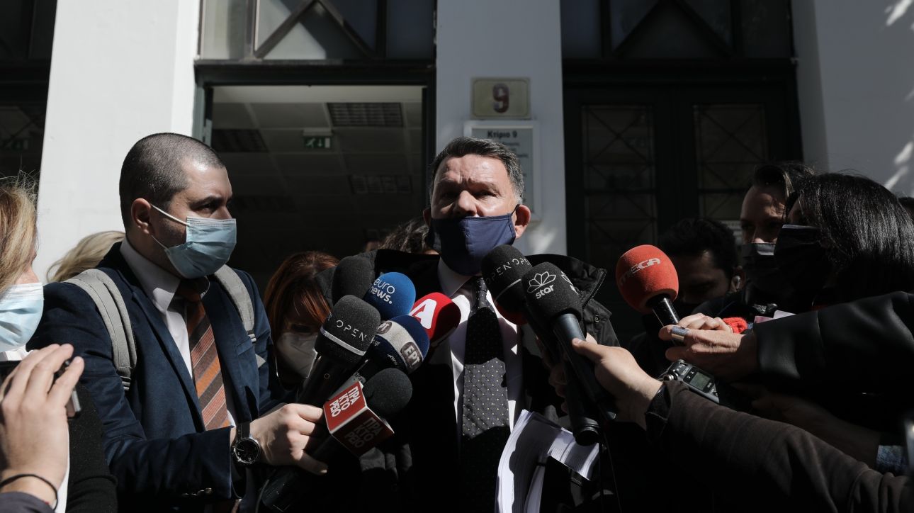 Υπόθεση Λιγνάδη: Στο πειθαρχικό του ΔΣΑ για εξηγήσεις Κούγιας και ...