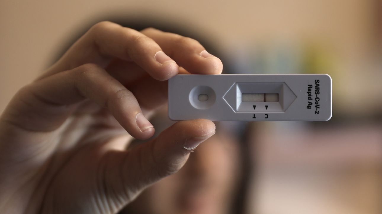 Κορωνοϊός - ΙΣΘ: Τα μέτρα ατομικής προστασίας πρέπει να συνεχίζονται ...