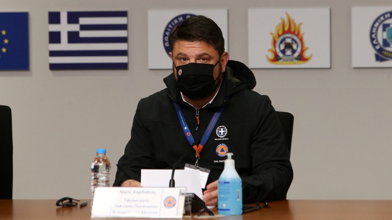 Κορωνοϊός: Το Mega εμβολιαστικό κέντρο της Ρόδου επισκέφθηκε ο Νίκος ...