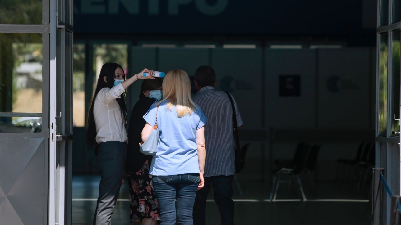 Εμβολιασμός: Άνοιξε η πλατφόρμα για νέους 25-29 ετών για όλα τα εμβόλια ...