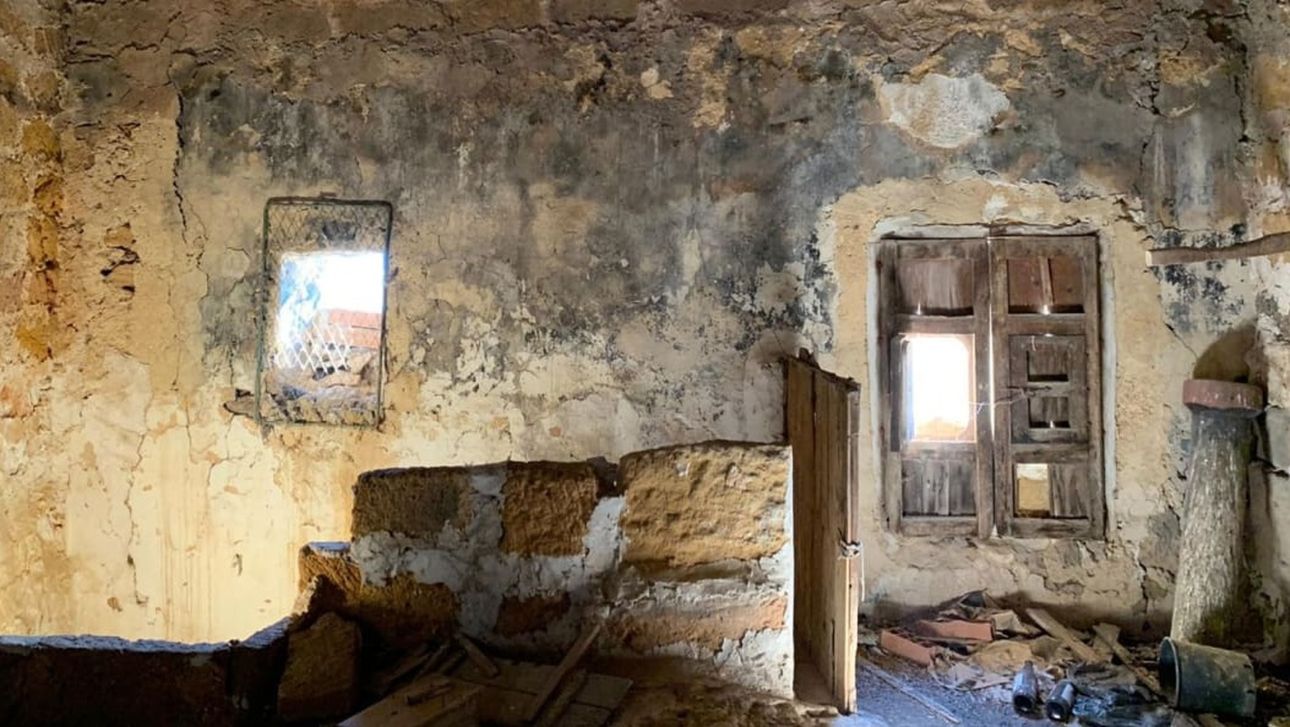 Ιταλία: Εγκαταλελειμμένα σπίτια σε χωριά της Σικελίας πωλούνται προς 1 ...