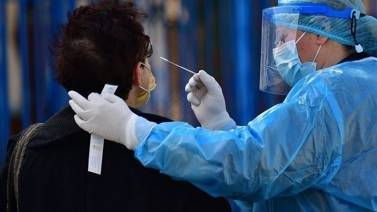 Κορωνοϊός: Κοντά στις 1.000 οι νέες μολύνσεις στην Αττική - Αύξηση σε ...
