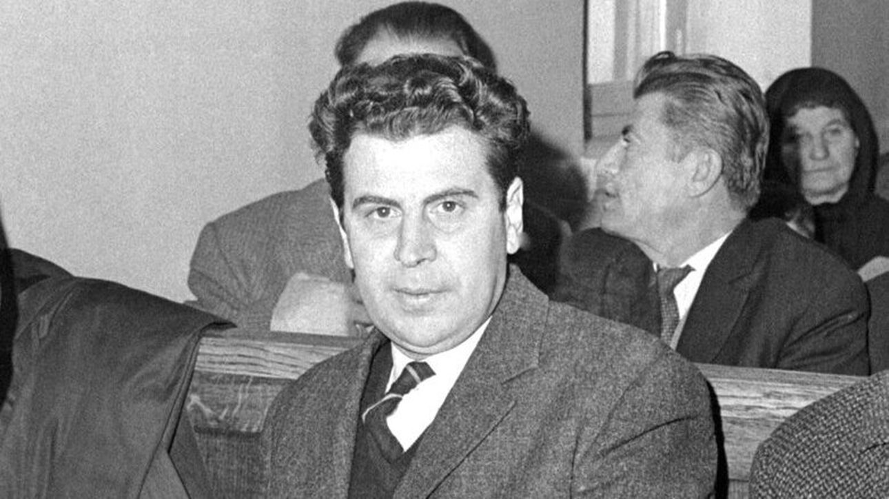 H τελευταία επιθυμία Θεοδωράκη στον Κουτσούμπα: «Θέλω να αφήσω αυτό τον ...