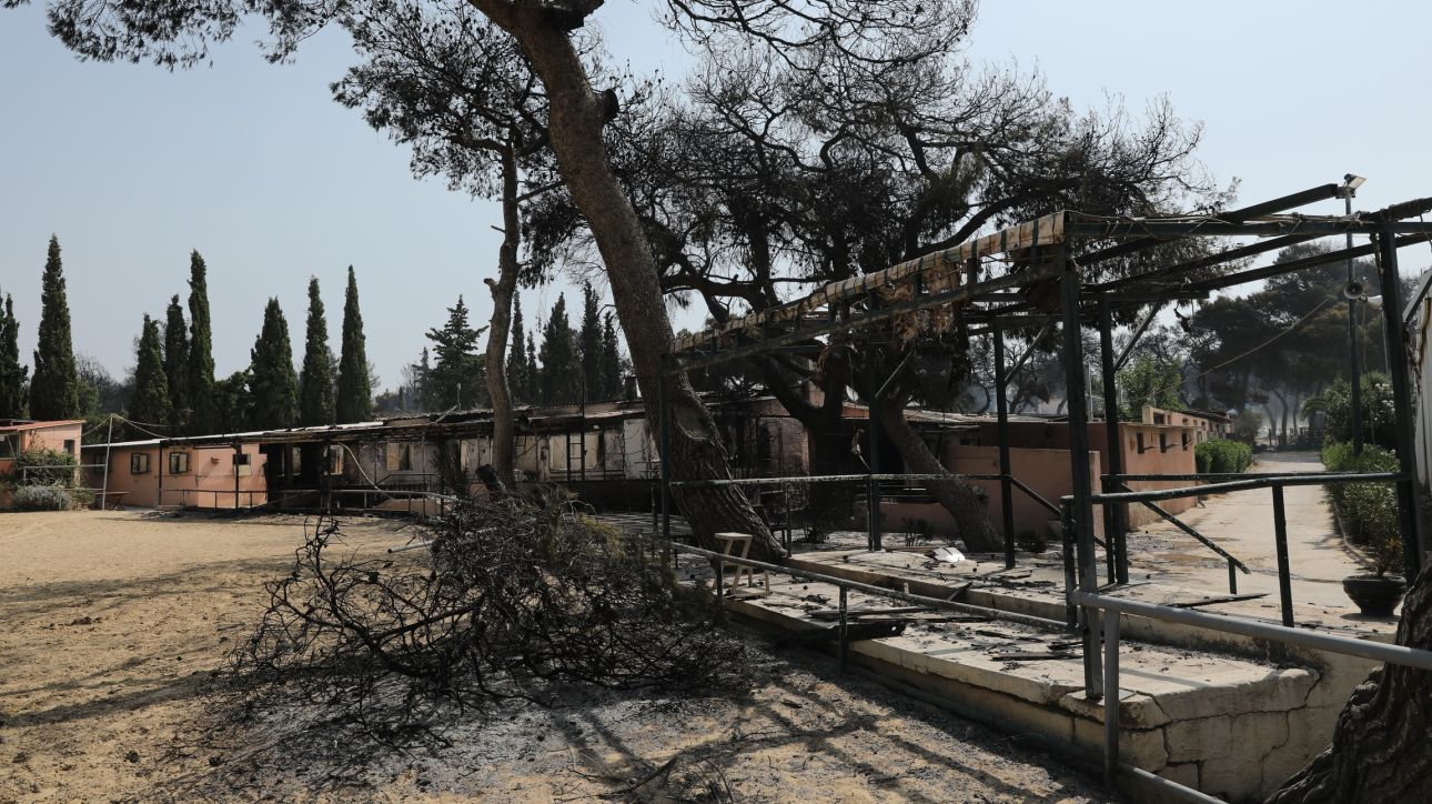 Φωτιά στη Βαρυμπόμπη: Υπέκυψε 55χρονος εγκαυματίας μετά από πολυήμερη ...