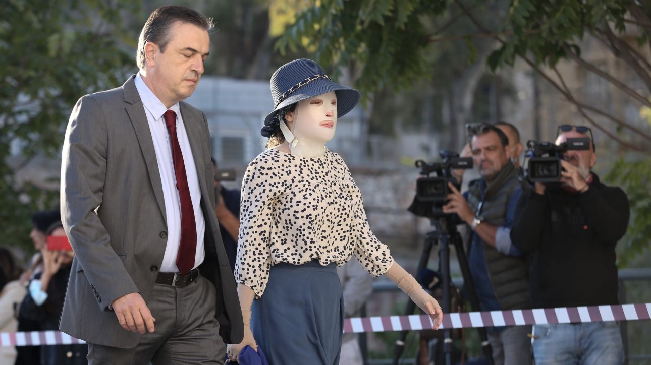 Δίκη για βιτριόλι: «Η Ιωάννα έζησε από τύχη, ο κίνδυνος δεν έχει ...