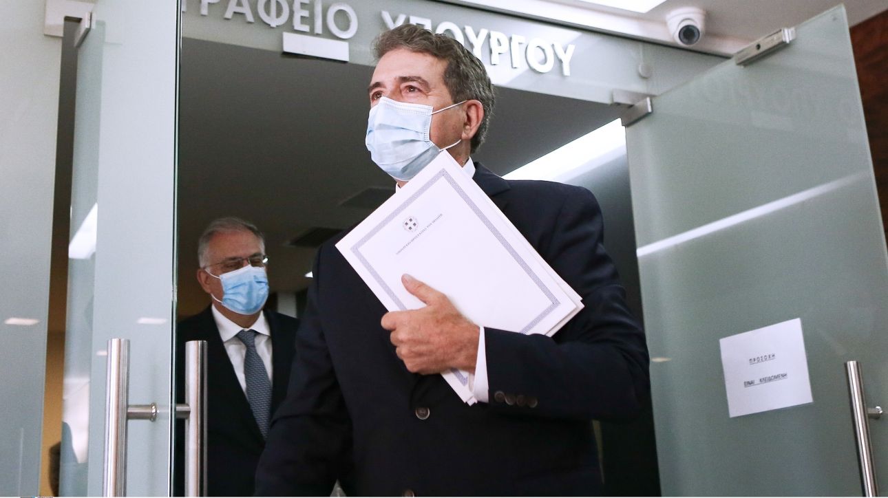 Ειδικός Σύμβουλος στο ΕΛΙΑΜΕΠ ο Μιχάλης Χρυσοχοΐδης - CNN.gr