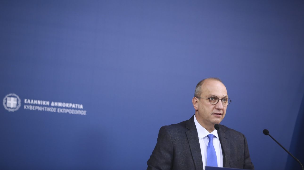 Οικονόμου κατά Τσίπρα: Παραληρεί συνεχώς με απίστευτα ψέματα και ...