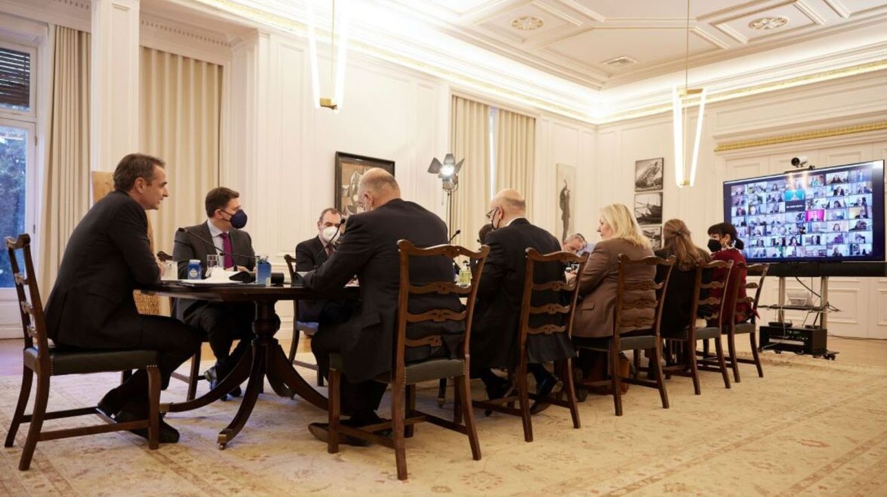 Τηλεδιάσκεψη Μητσοτάκη-πρεσβευτών: Στο επίκεντρο οι προτεραιότητες της ...