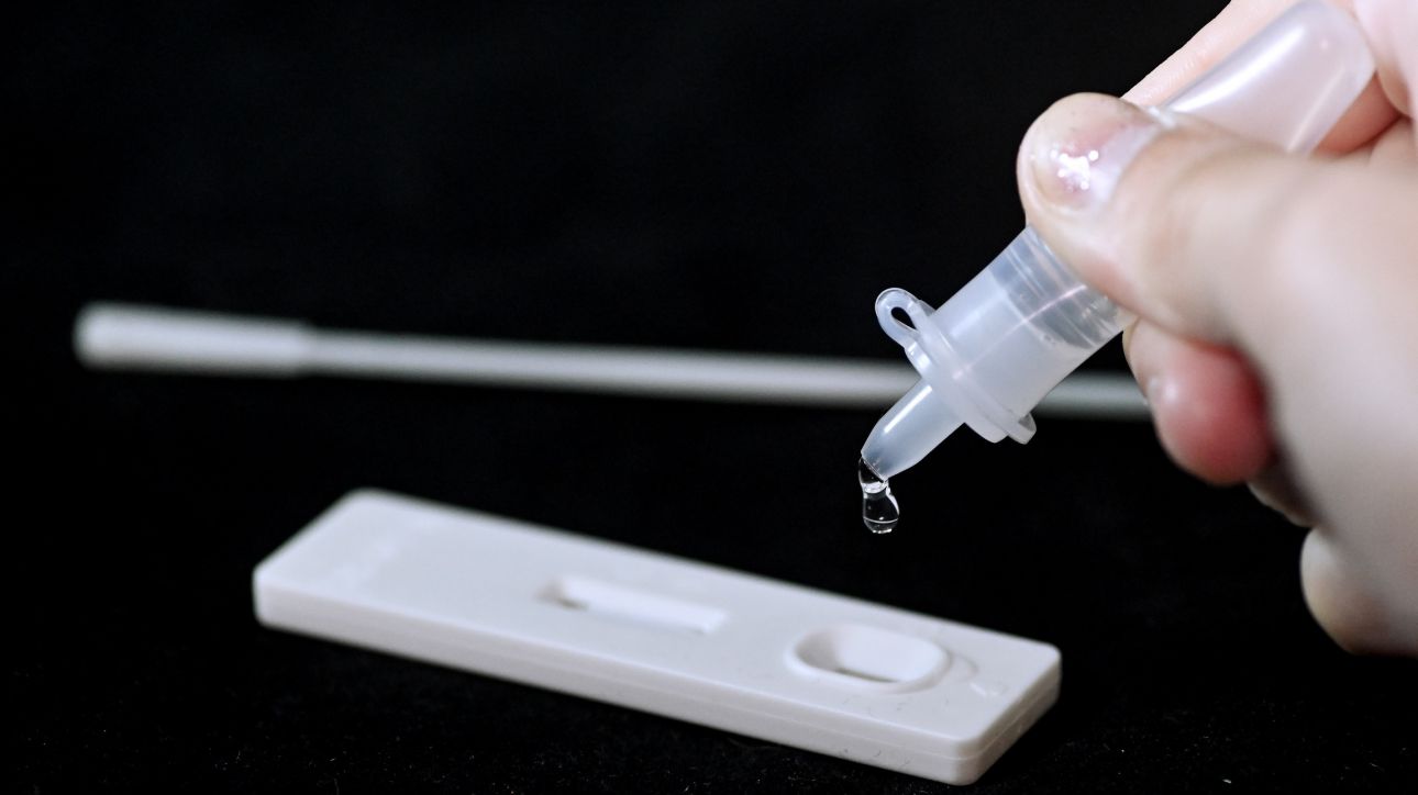 Υπουργείο Παιδείας: Δωρεάν self test για μαθητές και εμβολιασμένους ...