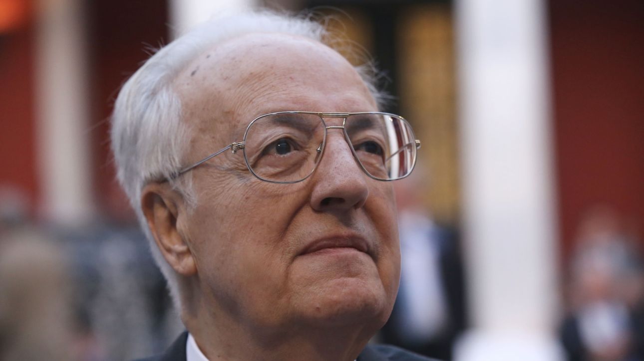 Πέθανε ο πρώην Πρόεδρος της Δημοκρατίας, Χρήστος Σαρτζετάκης - CNN.gr