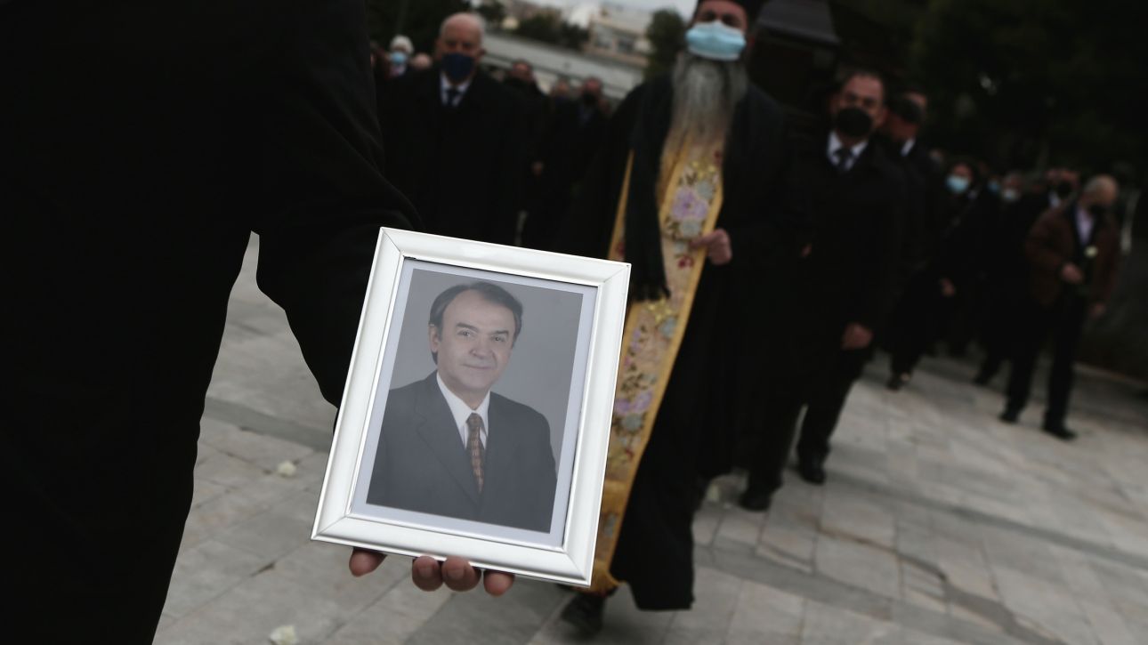 Δημήτρης Τσοβόλας: Σε φορτισμένο κλίμα το ύστατο χαίρε στον πρώην ...