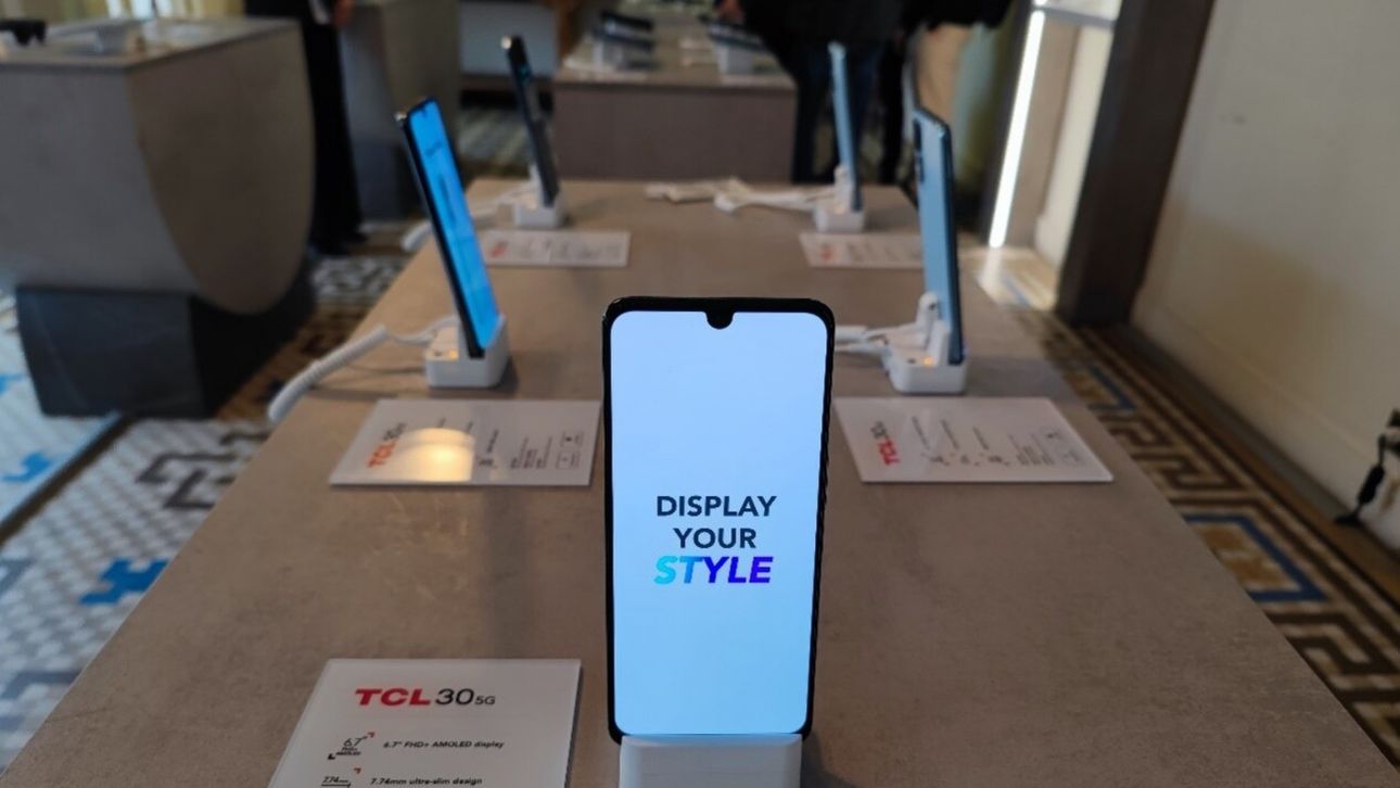 MWC 2022: Τα νέα smartphones και tablets της TCL αλλάζουν τα δεδομένα ...