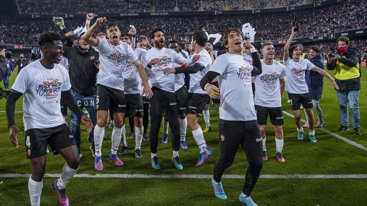 Η Βαλένθια μαθαίνει την αντίπαλό της στον τελικό - CNN.gr