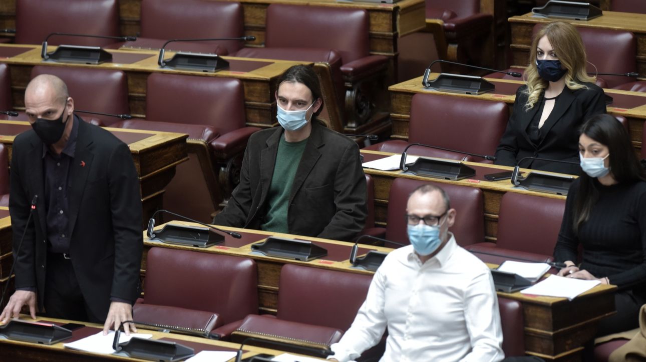 Με εκπρόσωπο το ΜέΡΑ25 στην ομιλία Ζελένσκι στη Βουλή - CNN.gr
