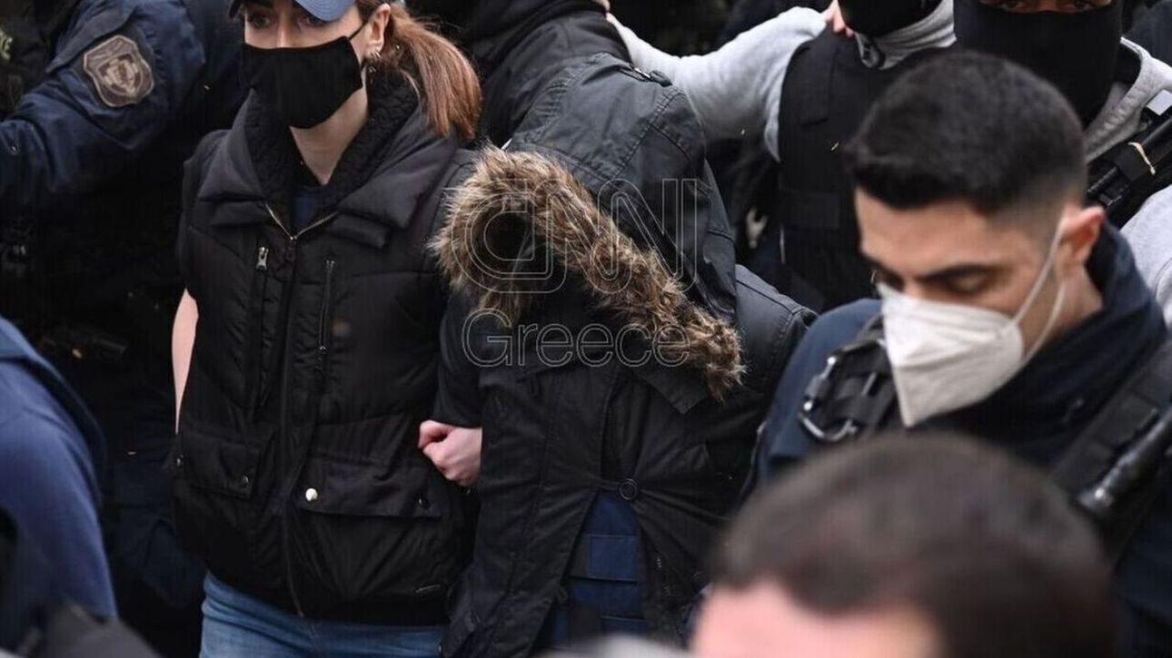 Πάτρα: Ποια η υπερασπιστική γραμμή της Πισπιρίγκου - «Παλεύω μόνη μου ...