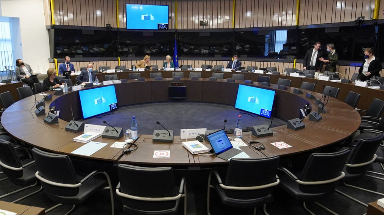 ΕΕ: Εμπόδια στην επίτευξη συμφωνίας για εμπάργκο στον ρωσικό άνθρακα ...