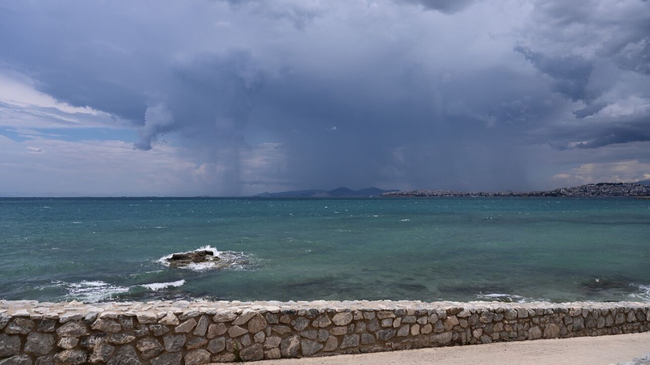 Καιρός: Άστατος και την Κυριακή με μεμονωμένες καταιγίδες - CNN.gr