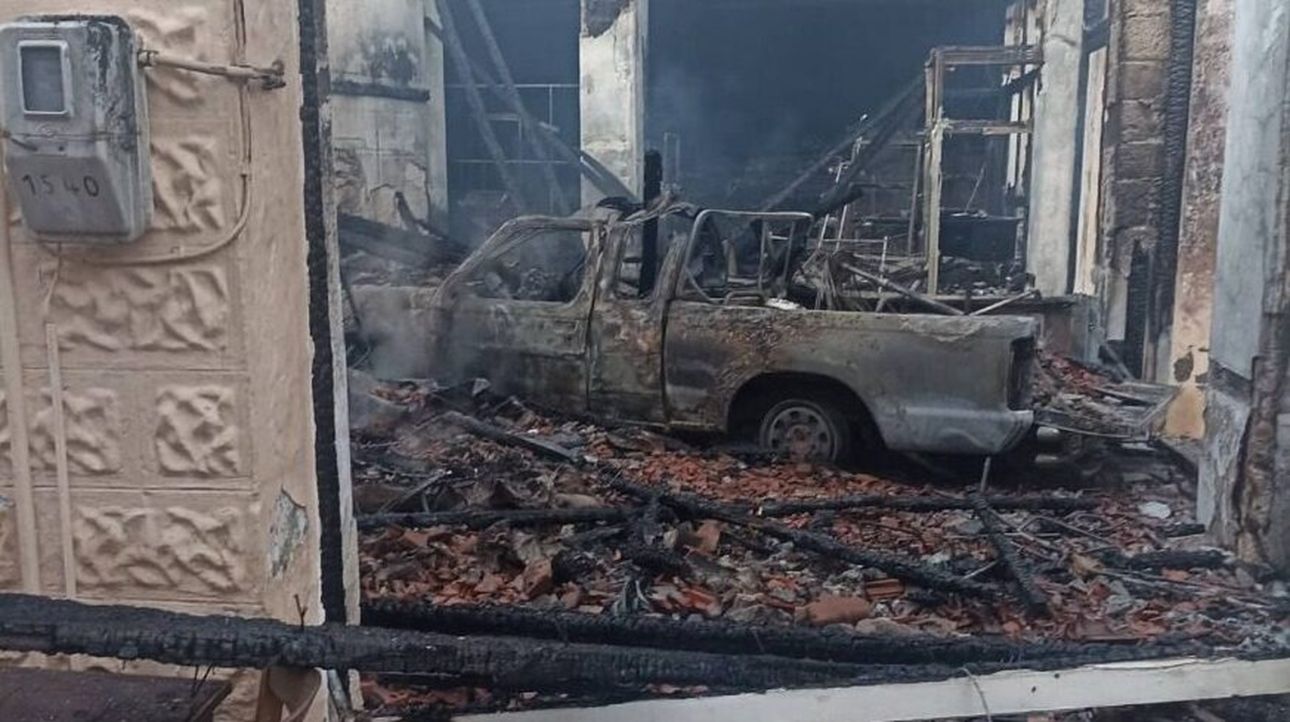 Μυτιλήνη: Έβαλε φωτιά στο σπίτι και το κατάστημα του αδερφού του και ...