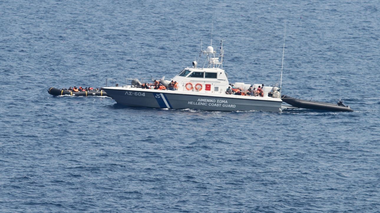 Επιτυχής επιχείρηση διάσωσης 42χρονου από σκάφος νοτιοδυτικά της Κρήτης ...