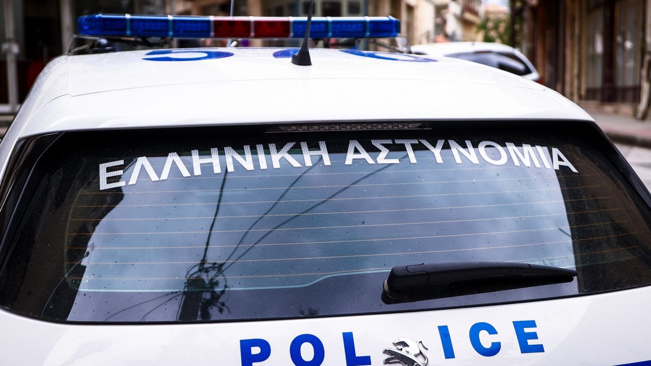 Ασπρόπυργος: Πυροβολισμοί σε εν κινήσει λεωφορείο - CNN.gr