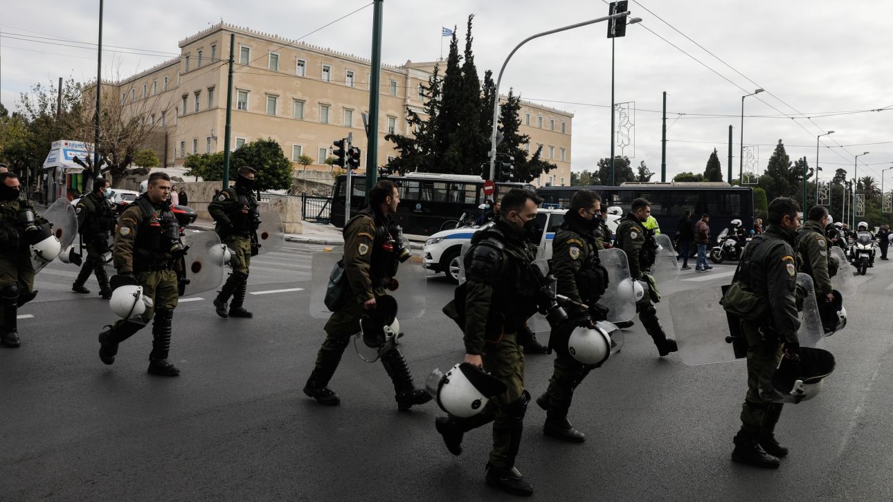Πολυτεχνείο: 5.700 αστυνομικοί στους δρόμους και εντολές για αυξημένα ...