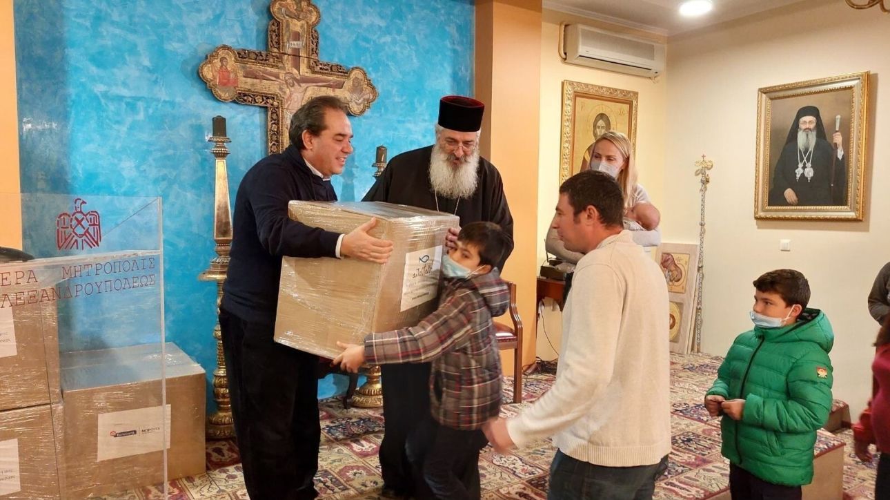 «ΑΠΟΣΤΟΛΗ» και EUROBANK στηρίζουν τους νέους γονείς της Θράκης - CNN.gr