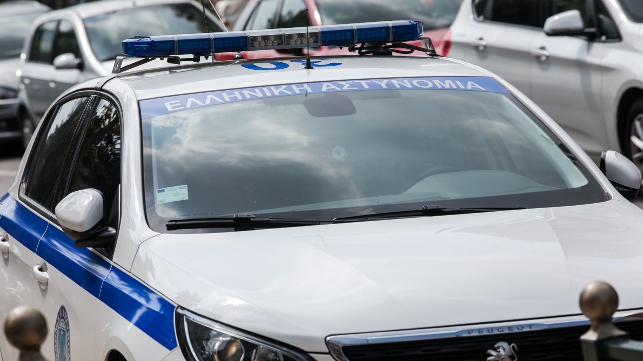 Συναγερμός στην Κυψέλη: Βρέθηκαν χειροβομβίδες σε υπόγειο - CNN.gr