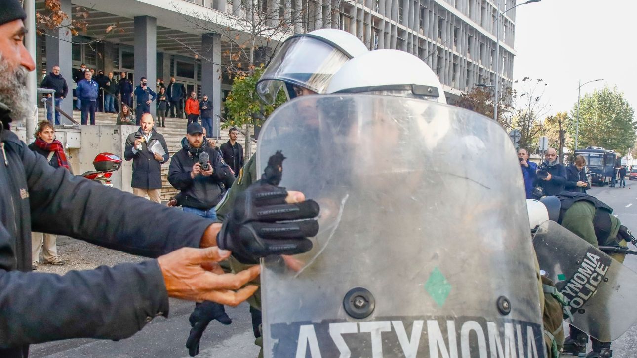 Πυροβολισμός 16χρονου: Στα δικαστήρια ο πατέρας - Δηλώνει παράσταση ...
