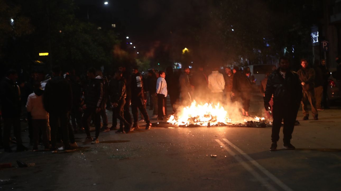Πυροβολισμοί Ρομά κατά αστυνομικών στον Ασπρόπυργο - Ένταση σε Μέγαρα ...