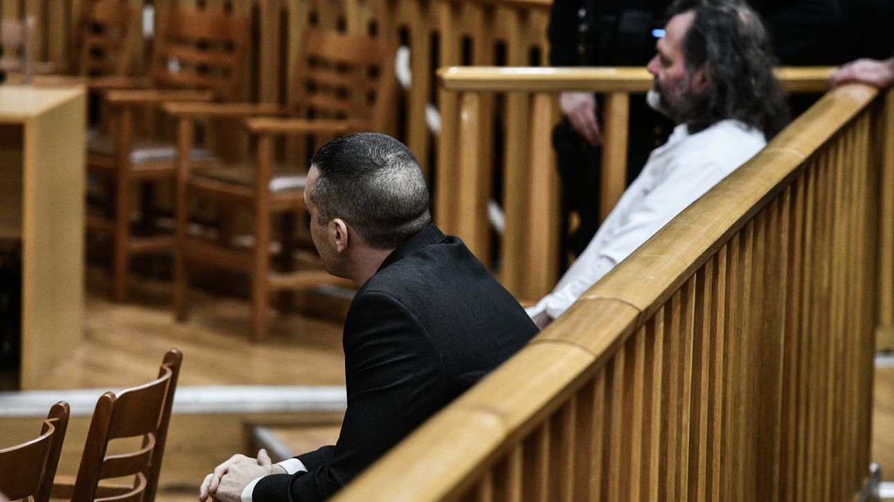 Δίκη Χρυσής Αυγής: Oμόφωνα απορρίφθηκαν τα αιτήματα αποφυλάκισης των ...