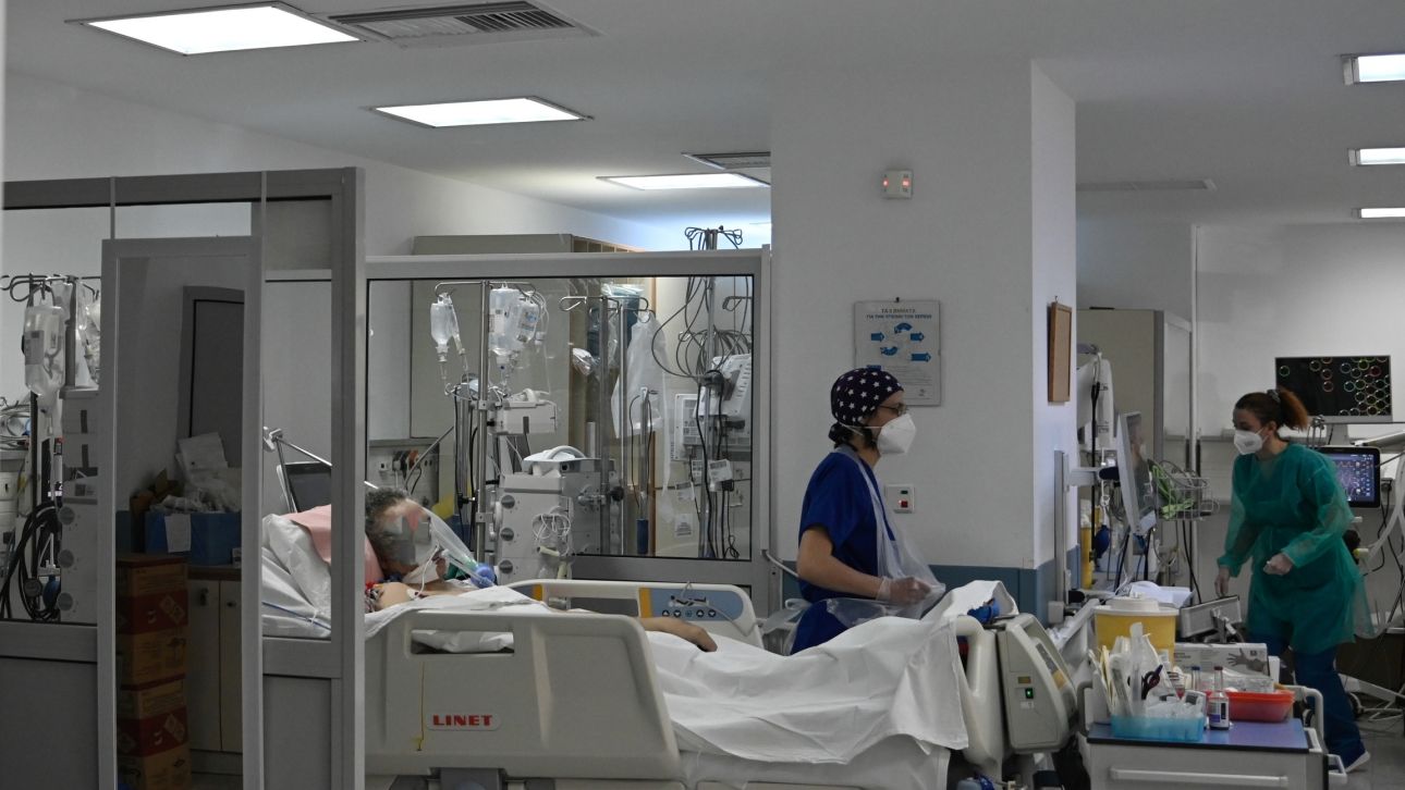 Κοζάνη: Στο νοσοκομείο και το αδερφάκι των δύο παιδιών που νοσηλεύονται ...
