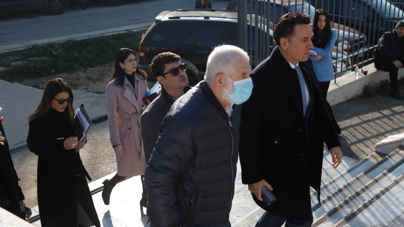 Απολογία Φιλιππίδη: Είμαι άπιστος, ναι. Βιαστής δεν είμαι - CNN.gr