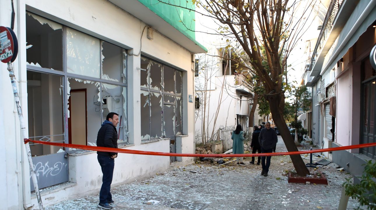 Μαρούσι: Βίντεο από τη στιγμή της ισχυρής έκρηξης στον σύνδεσμο - CNN.gr