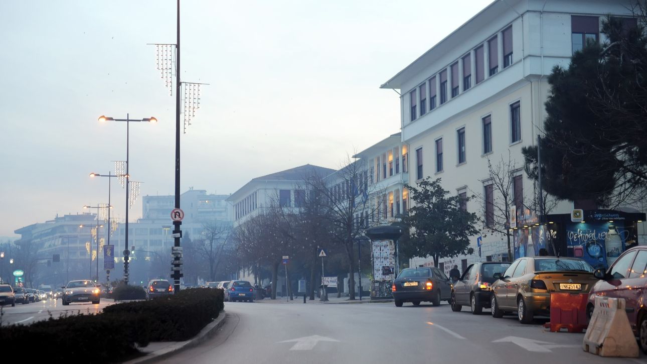 Ιωάννινα: Ανεμοστρόβιλος χτύπησε χωριά της Παραμυθιάς - Ζημιές στην ...