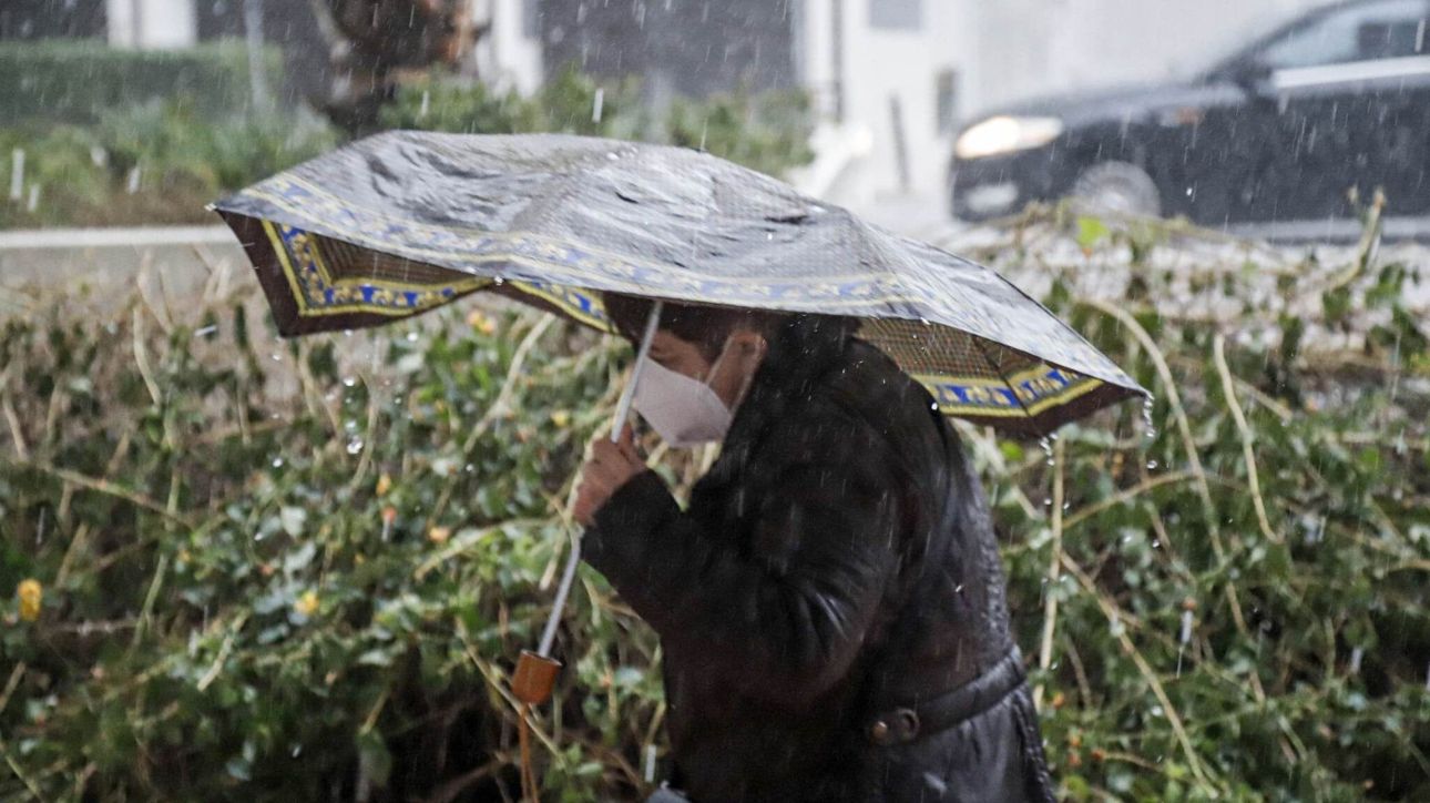 Κακοκαιρία: Μήνυμα 112 στην Αττική - «Επικίνδυνα καιρικά φαινόμενα ...
