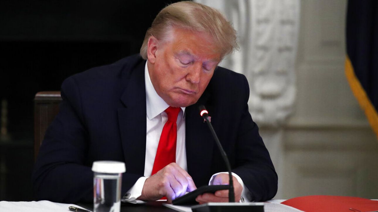 Ντόναλντ Τραμπ: Επιστρέφει σε Facebook και Instagram - CNN.gr