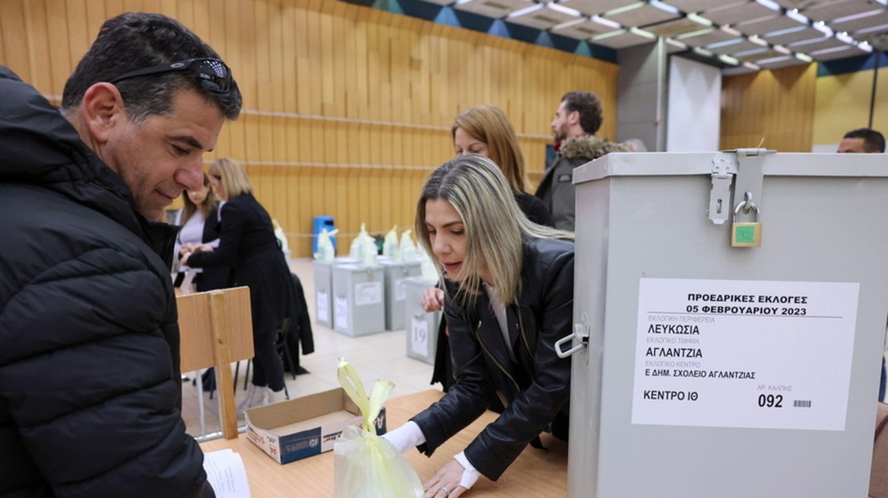 Κυπριακές εκλογές: Ομαλά και χωρίς προβλήματα η ψηφοφορία - CNN.gr