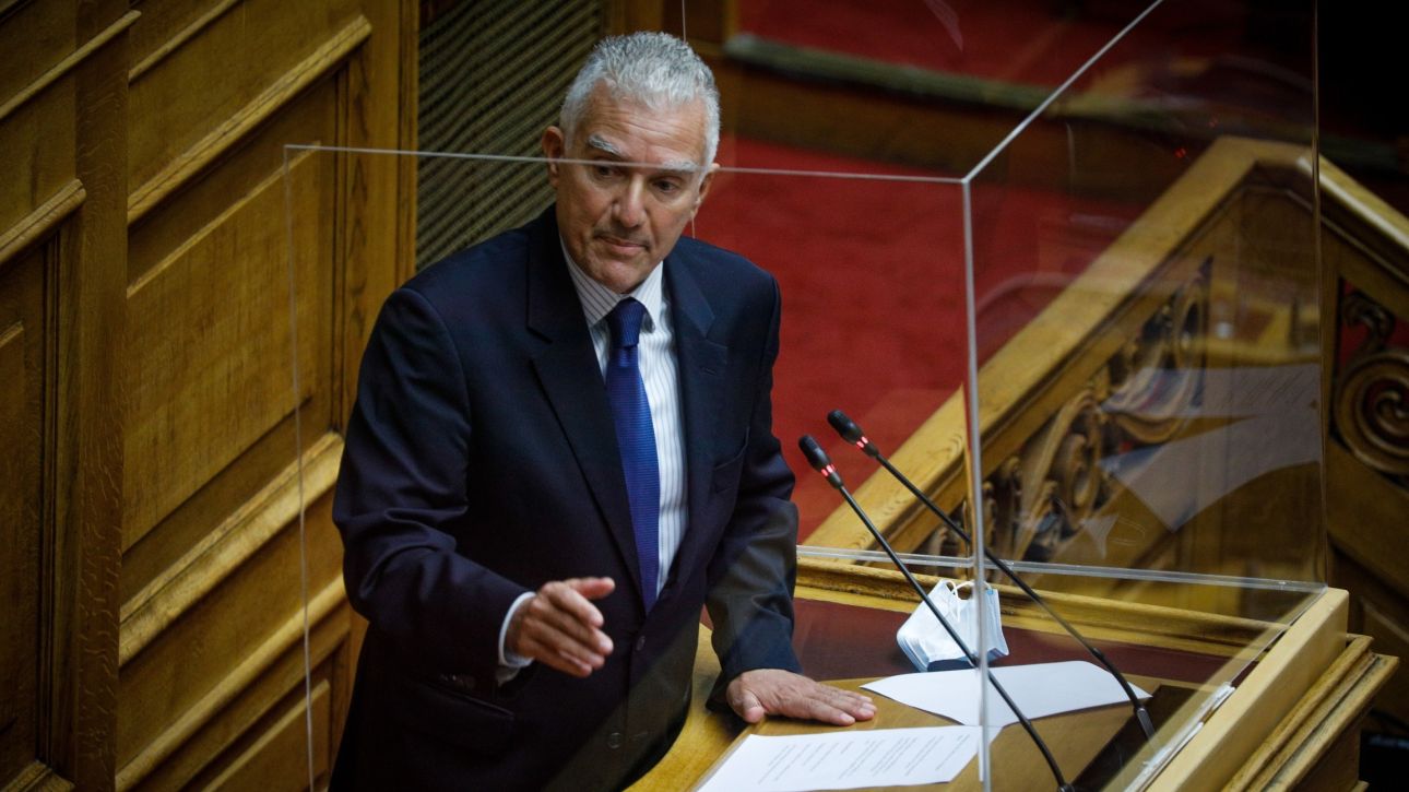 Μανούσος Βολουδάκης: Το Σάββατο η κηδεία του στα Χανιά - CNN.gr