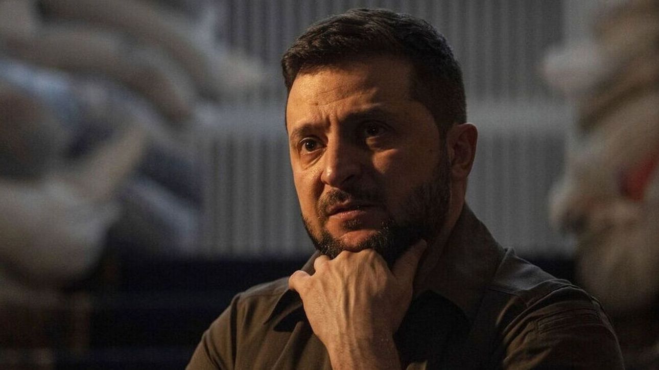 Ζελένσκι: Ο στρατός μας θα συνεχίσει να υπερασπίζεται την Μπαχμούτ ...