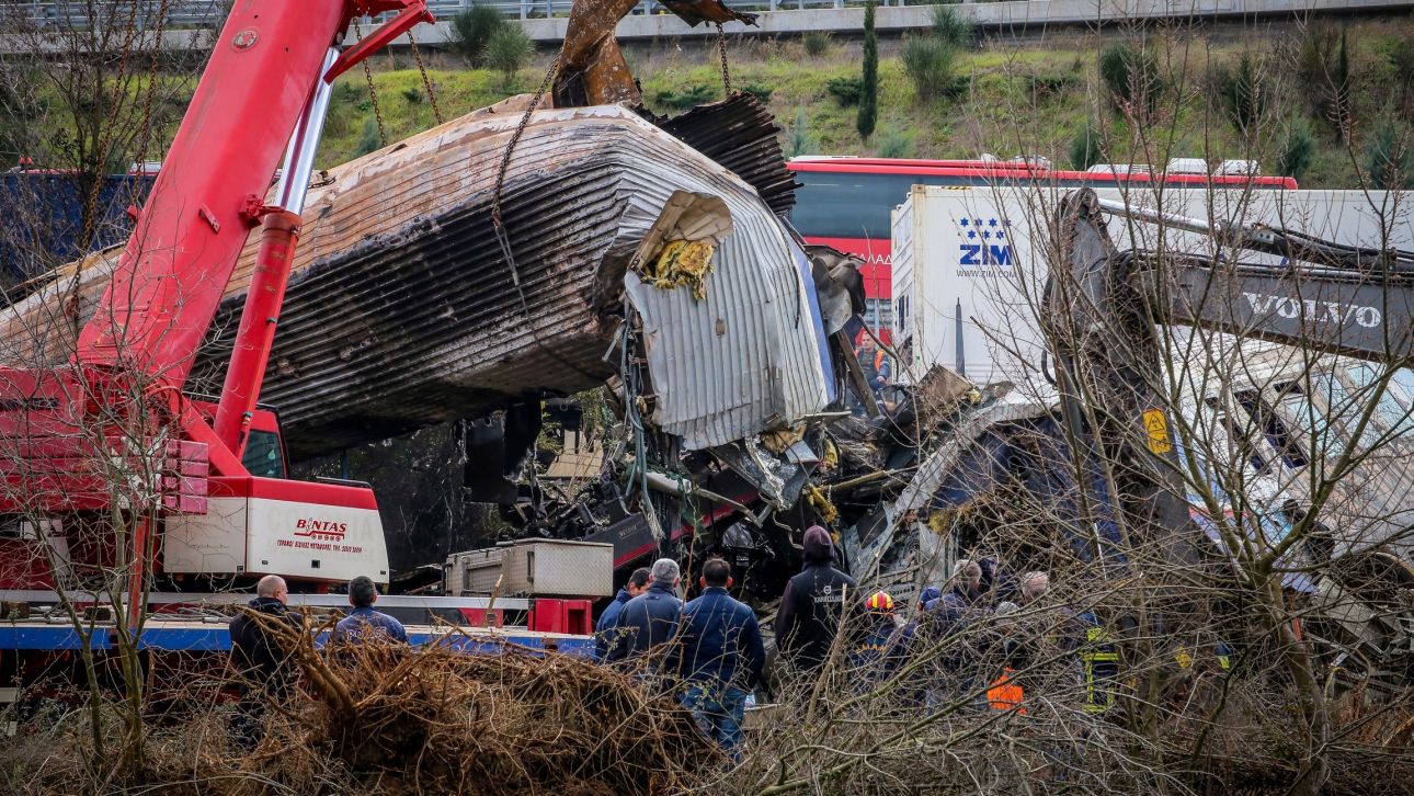 Σύγκρουση τρένων στα Τέμπη: Συλλυπητήρια μηνύματα στο Υπουργείο ...