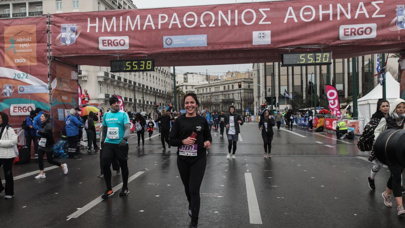 Ημιμαραθώνιος Αθήνας: Κυκλοφοριακές ρυθμίσεις στο κέντρο - Ποιοι δρόμοι ...