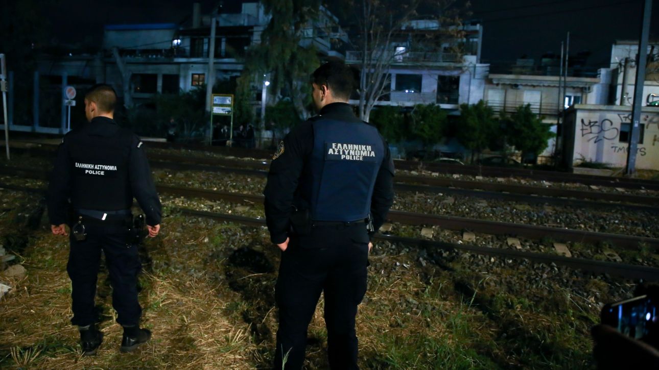 Ερωτήματα για το ατύχημα με τον 16χρονο στον Προαστιακό του Ταύρου - CNN.gr