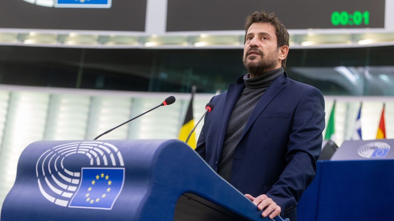 Υπόθεση Γεωργούλη: «Λάδι στη φωτιά» ρίχνει η διαρροή του ονόματος της ...