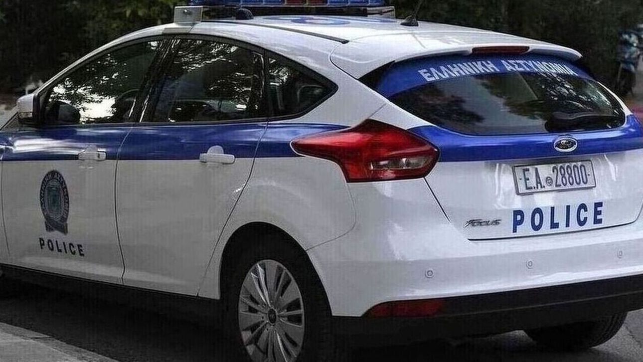 Καραμπόλα τριων αυτοκινήτων στη Λ. Βουλιαγμένης - Κλειστή η αριστερή ...