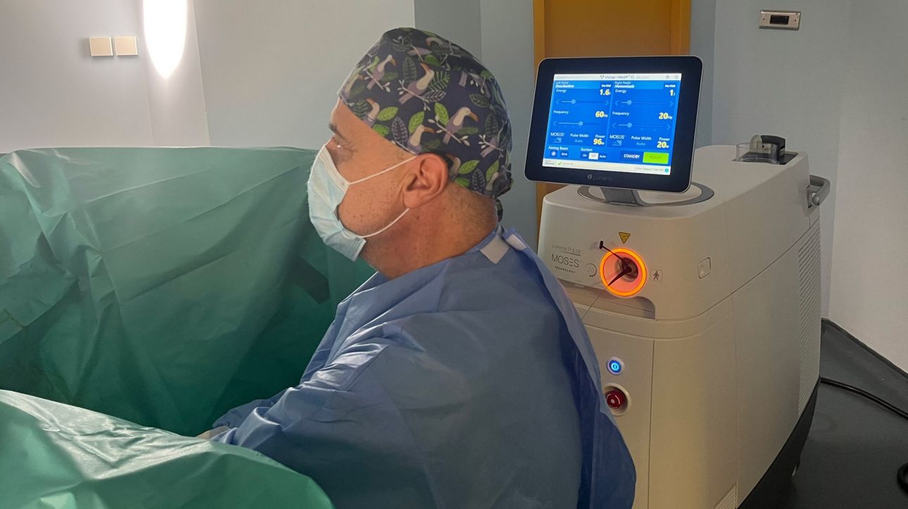 Πέτρες στα νεφρά : Oριστική λύση με laser τεχνολογία moses 2 - CNN.gr