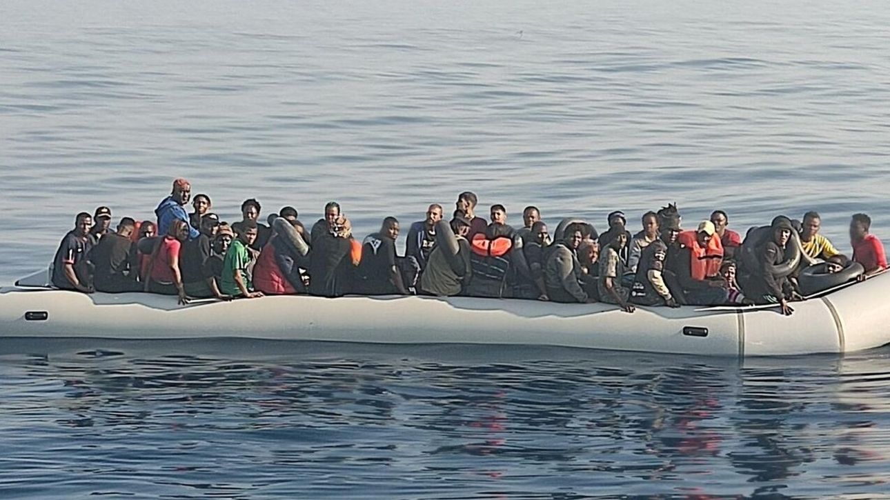 Σάμος: Διασώθηκαν 50 μετανάστες από το Λιμενικό - CNN.gr